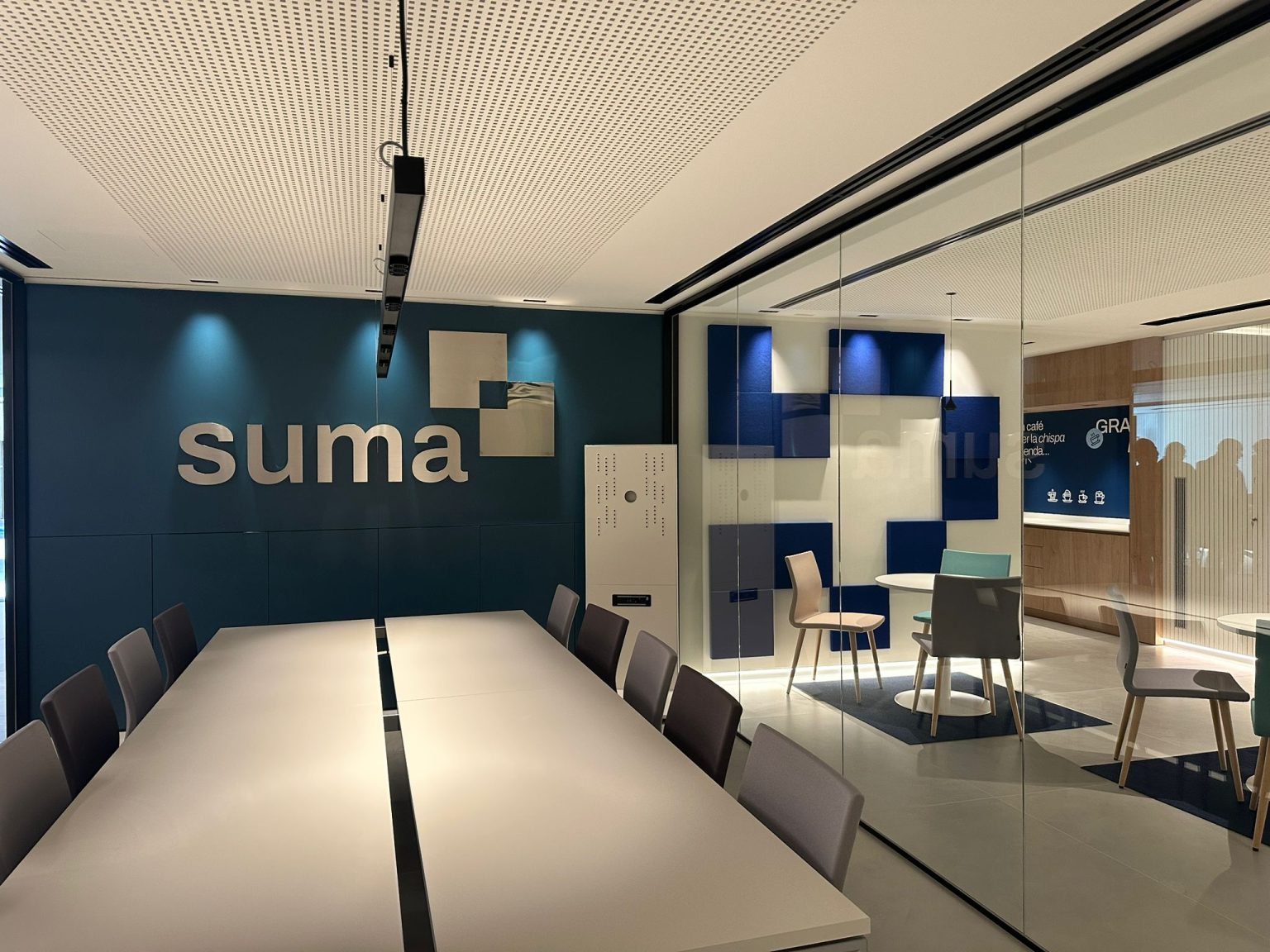 La oficina de SUMA en Carrús reabre tras la reforma impulsada por la ...