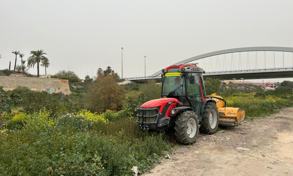 Ruz reconoce un "sobreesfuerzo" de las brigadas de parques y jardines ...