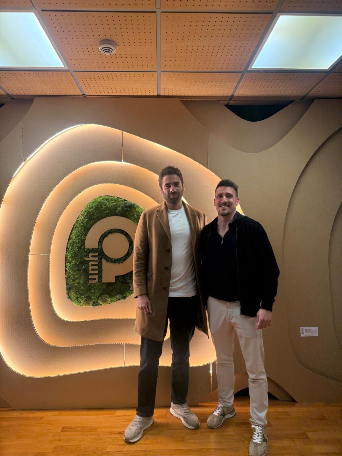La empresa E-Zero del PCUMH y el empresario Joao Victor Miranda ...
